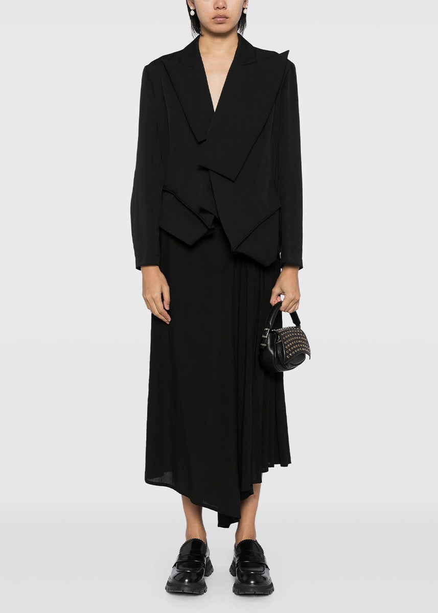 Black Box Hem Peaked Jacket | LEISURE CENTER