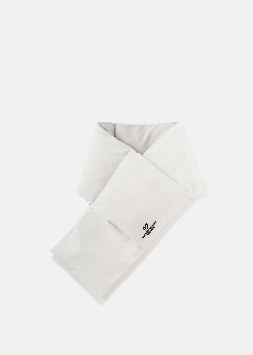 White Pocketable Muffler | LEISURE CENTER