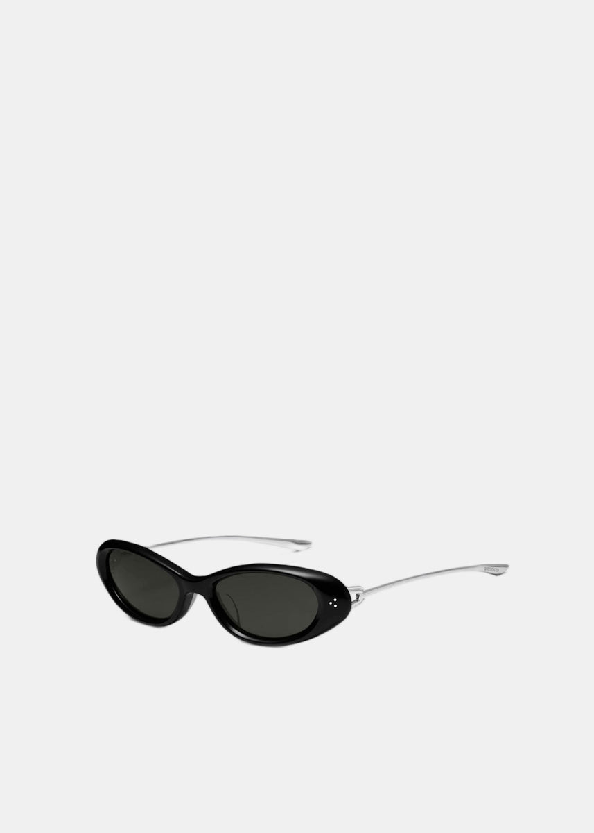 Black Ora 01 Sunglasses | LEISURE CENTER