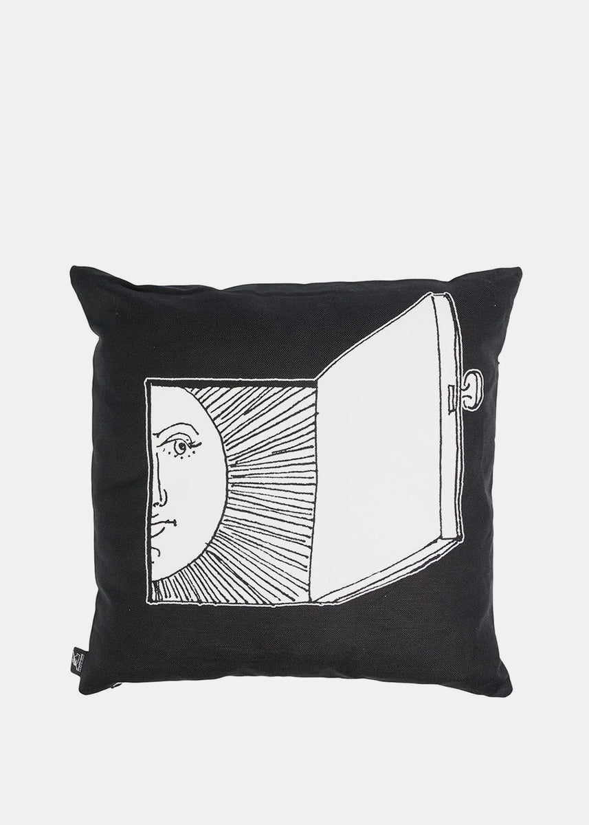 Monochrome Solingo Cushion | LEISURE CENTER